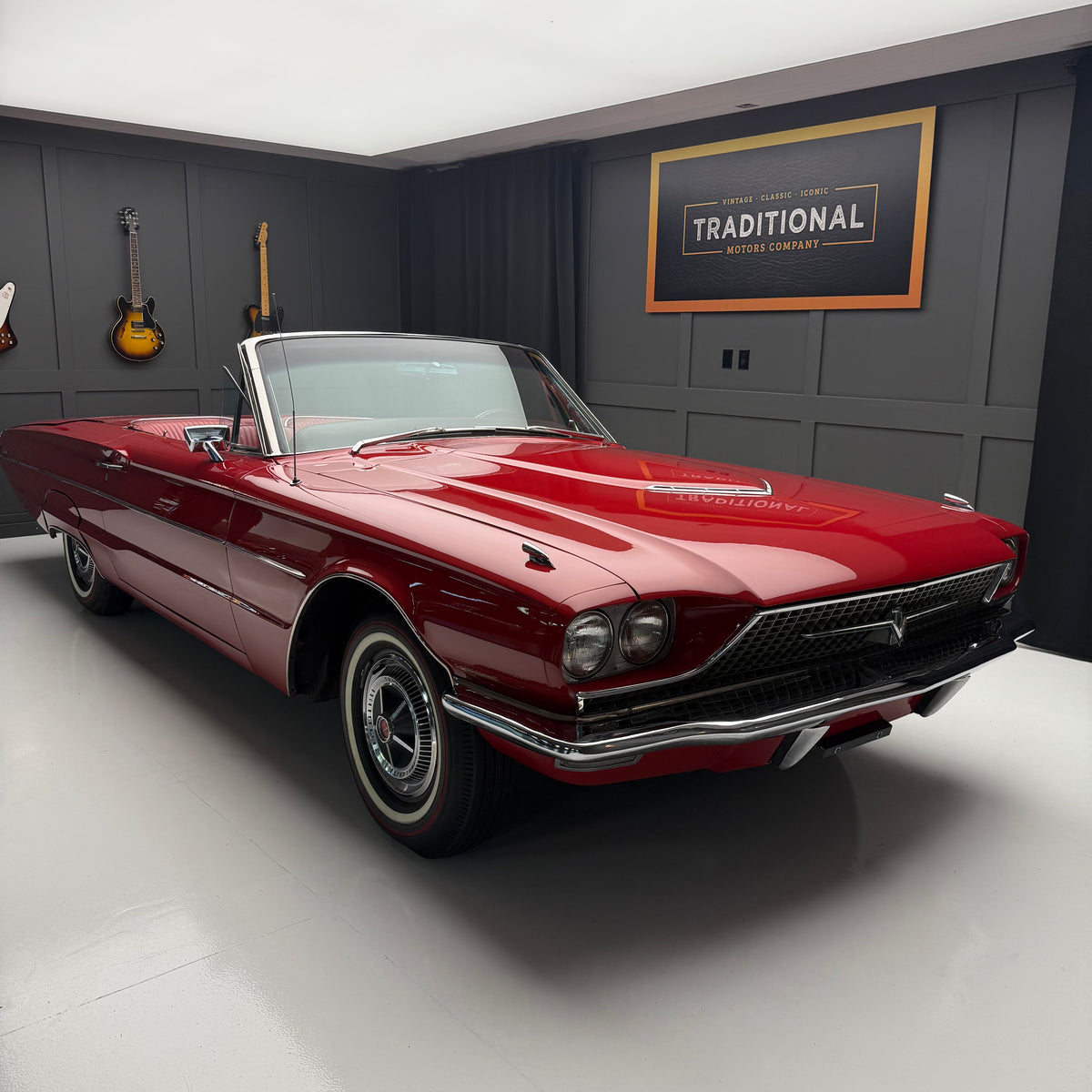 1966 Ford Thunderbird 428 – Traditional Motors Company